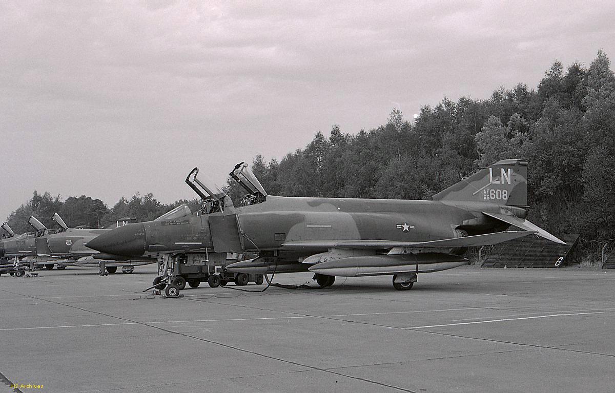 AircraftSlides.com Auction Item