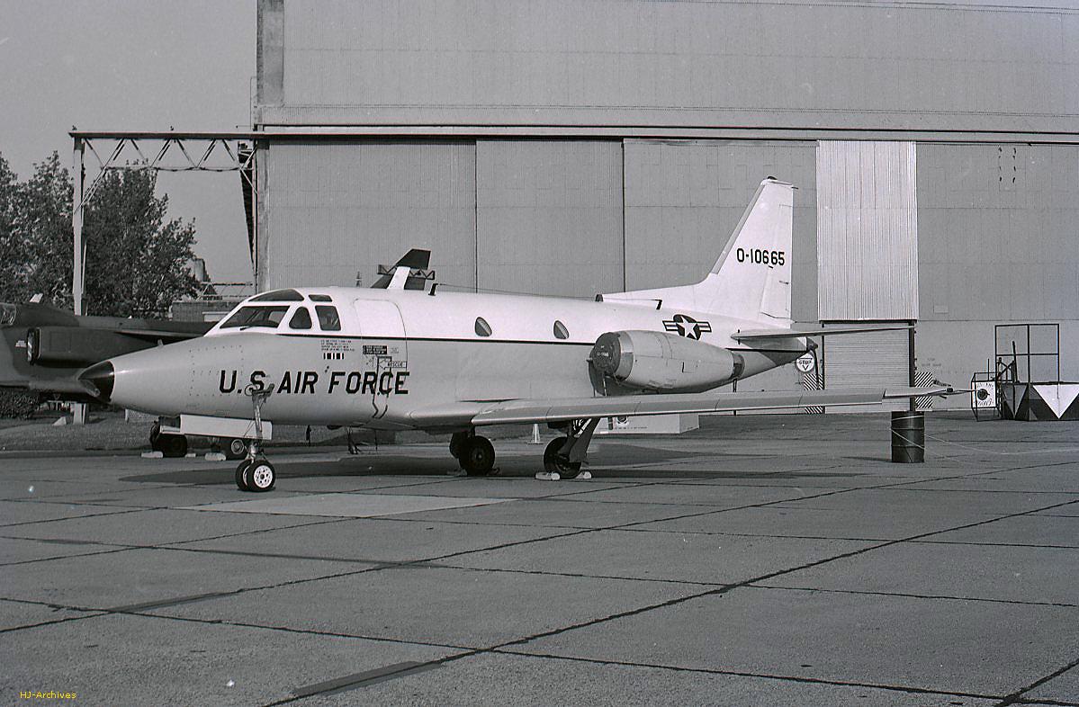 AircraftSlides.com Auction Item