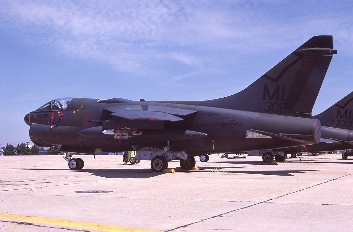 AircraftSlides.com Auction Item