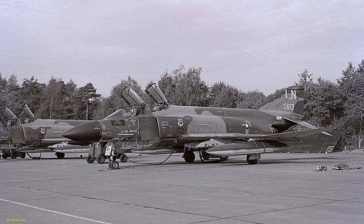AircraftSlides.com Auction Item
