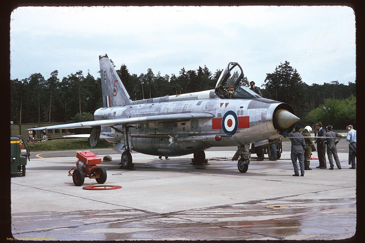 AircraftSlides.com Auction Item