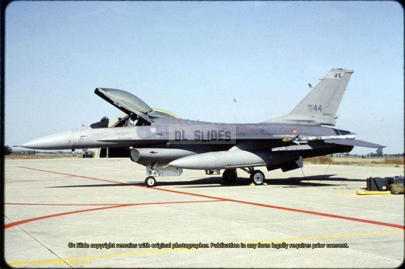 AircraftSlides.com Auction Item